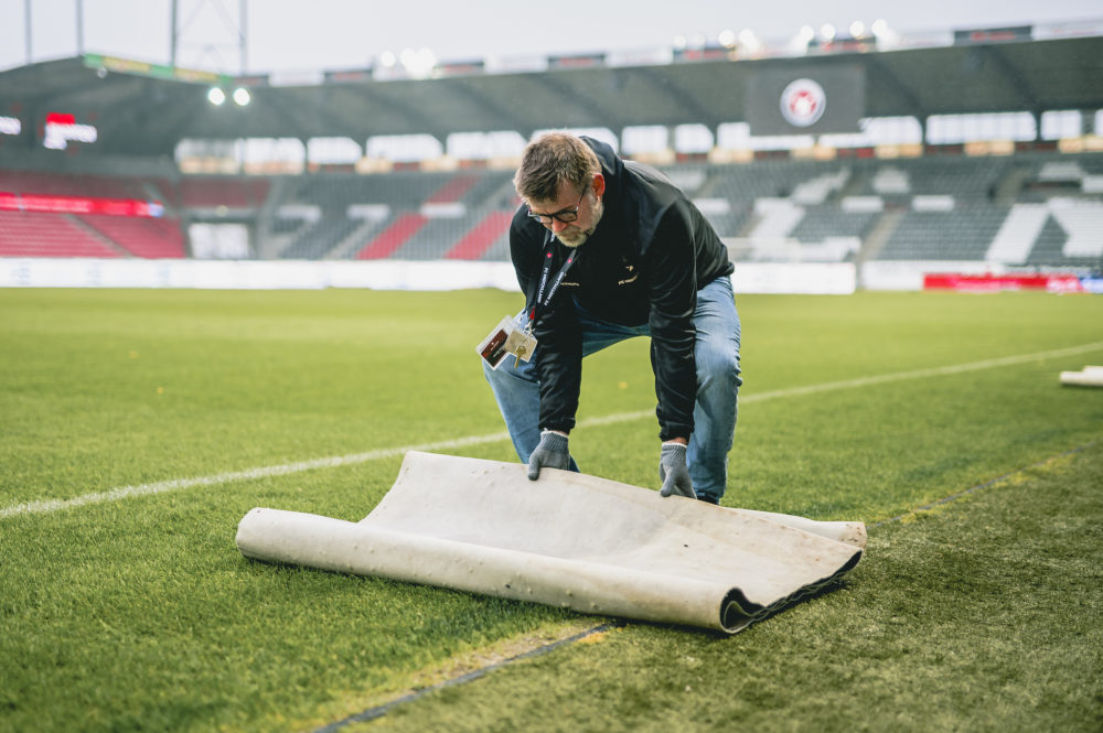Frivillig ildsjæl gennem årtier: Holger Merrild er årets FCM-fan