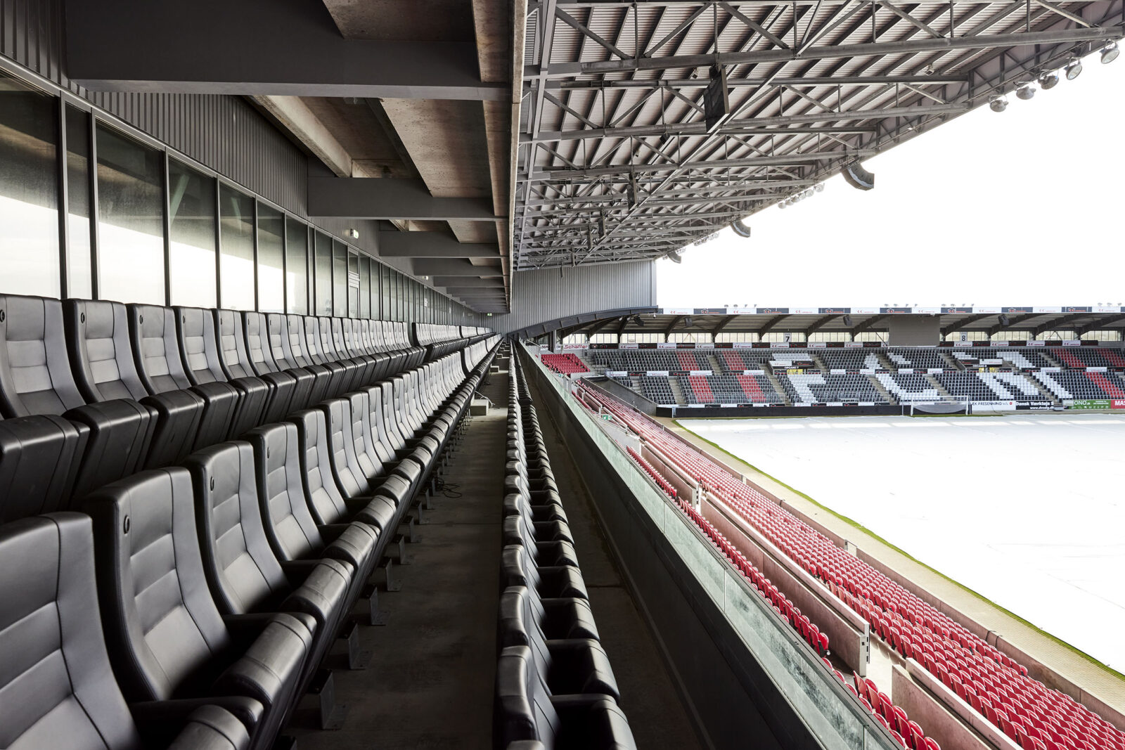 Åbningsreception af Premium Lounge by &Tradition på MCH Arena