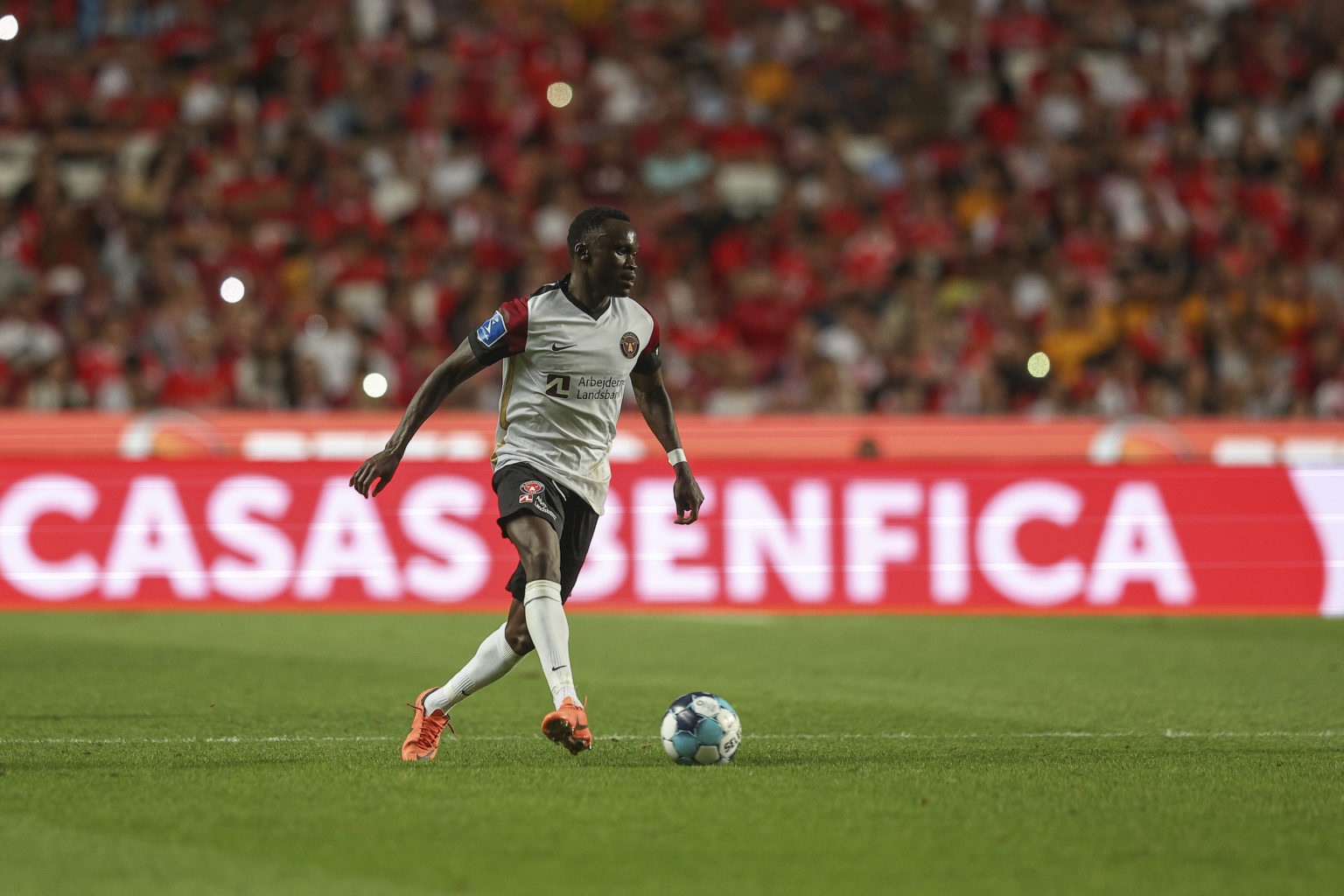 Pione Sisto skifter til Alanyaspor