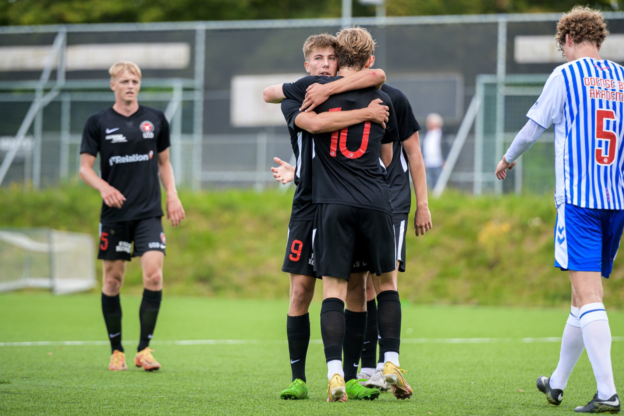 U19 uddelte bøllebank