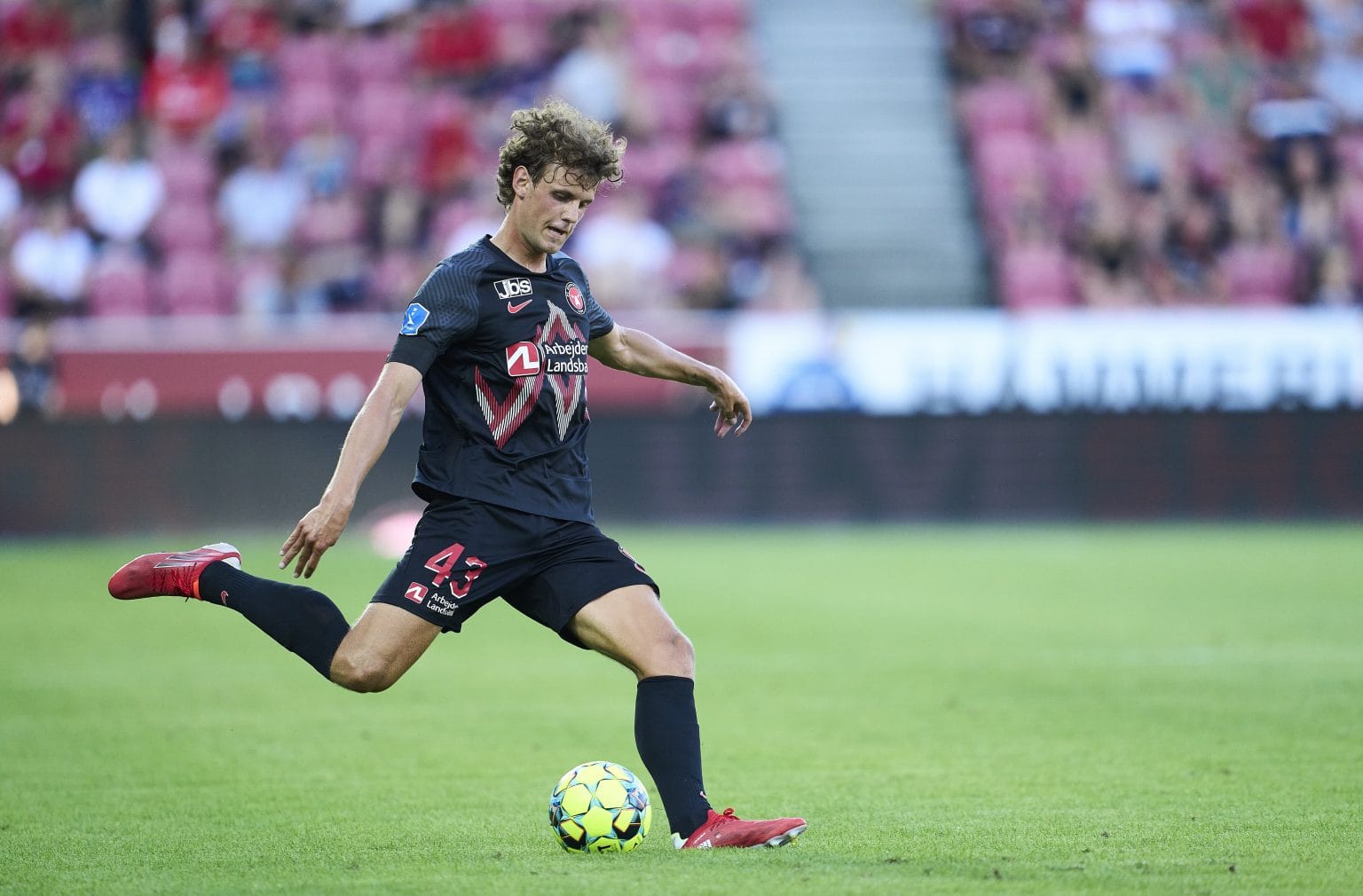 Nicolas Madsen udlejes til Heerenveen