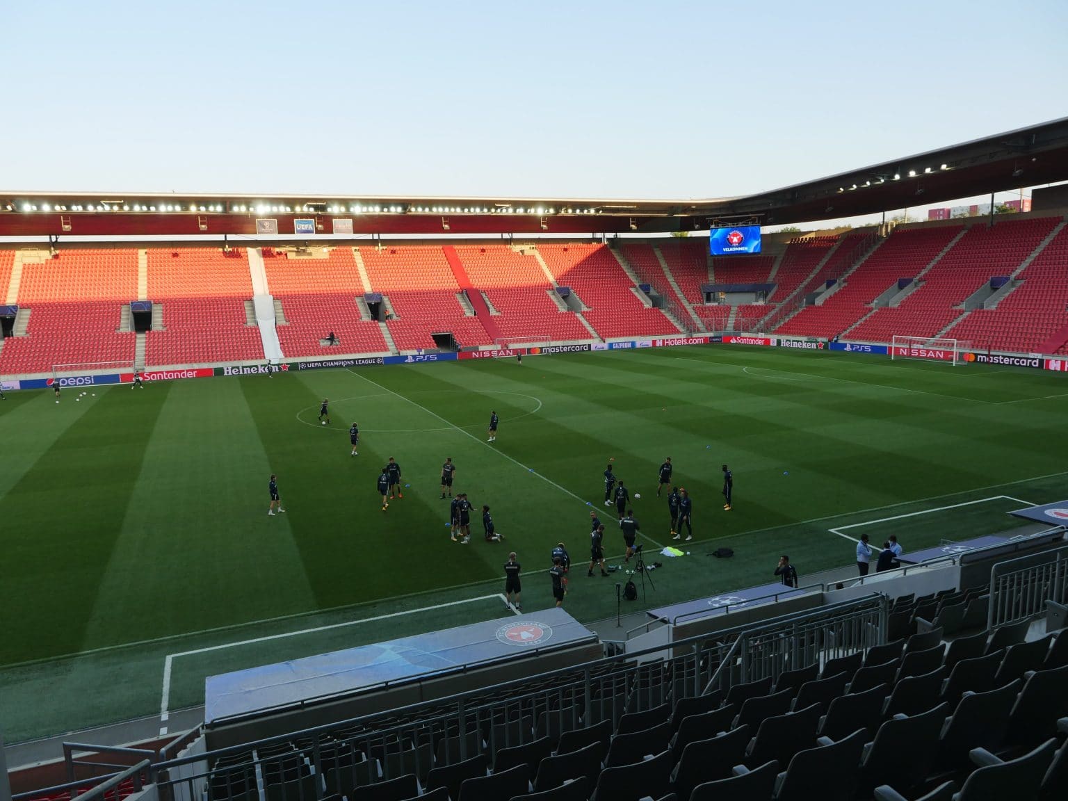 Galleri: Træning på Eden Arena