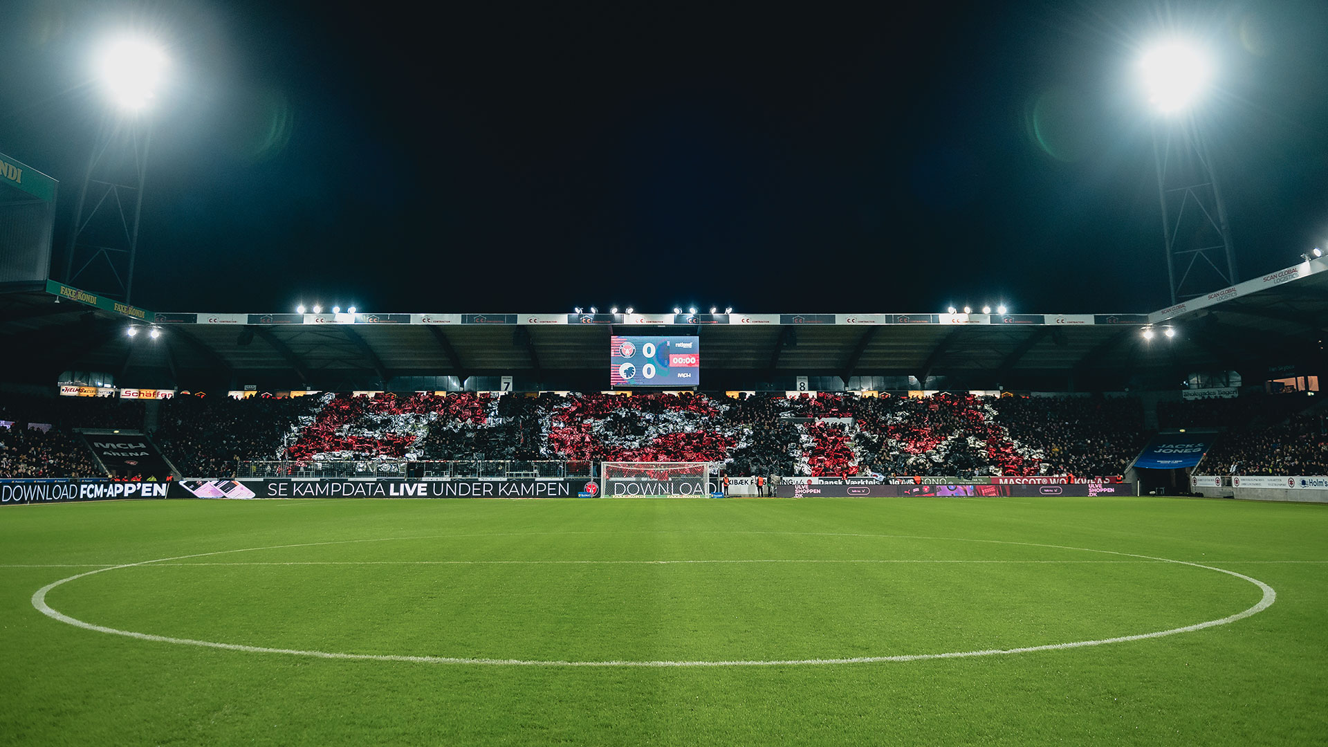 Hele regionens hjemmebane er Grundspillets stærkeste