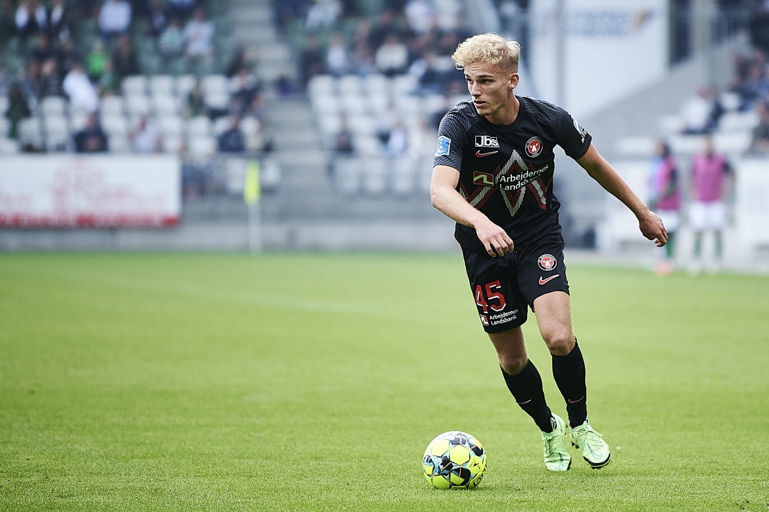 Isaksen før Nordsjælland: Blod på tanden