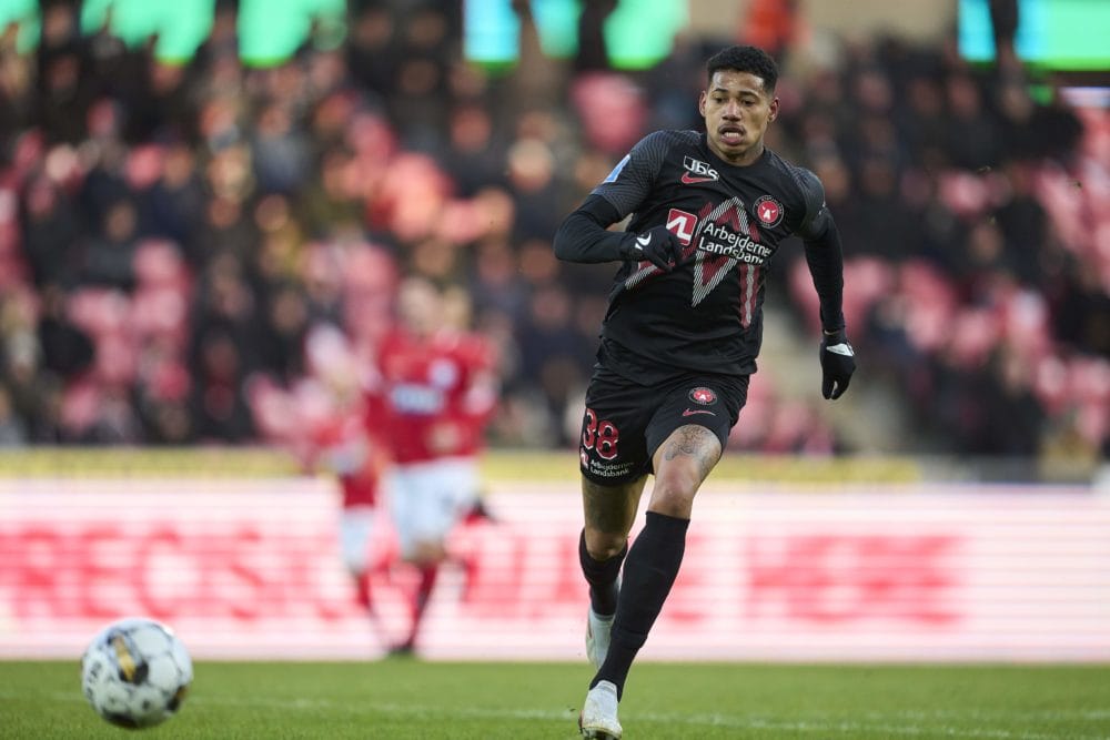 Marrony udlejes til hjemlandet